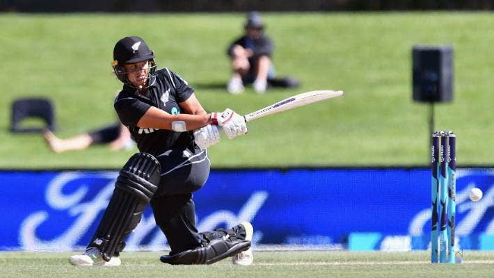 Massively by HTML5 UP